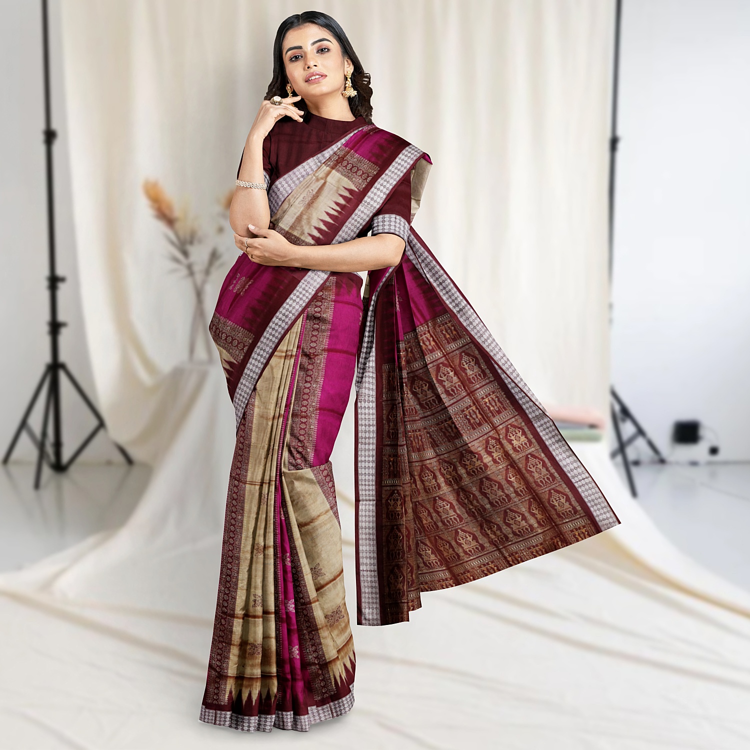 Dual Coloured Bomkai Silk Saree - Utkalika Odisha